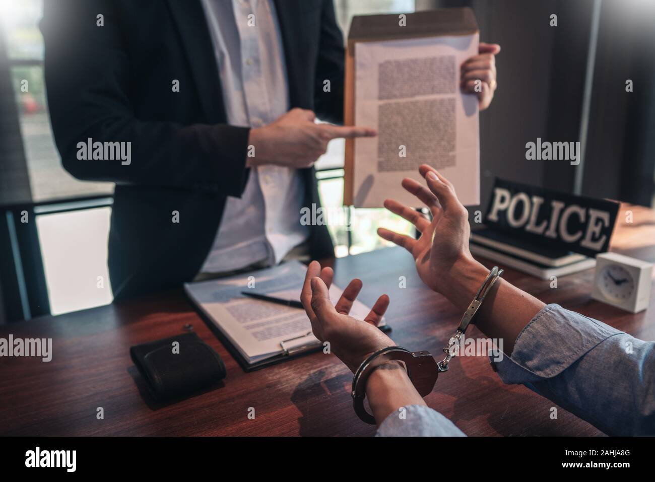 Police interrogation room hi-res stock photography and images - Alamy
