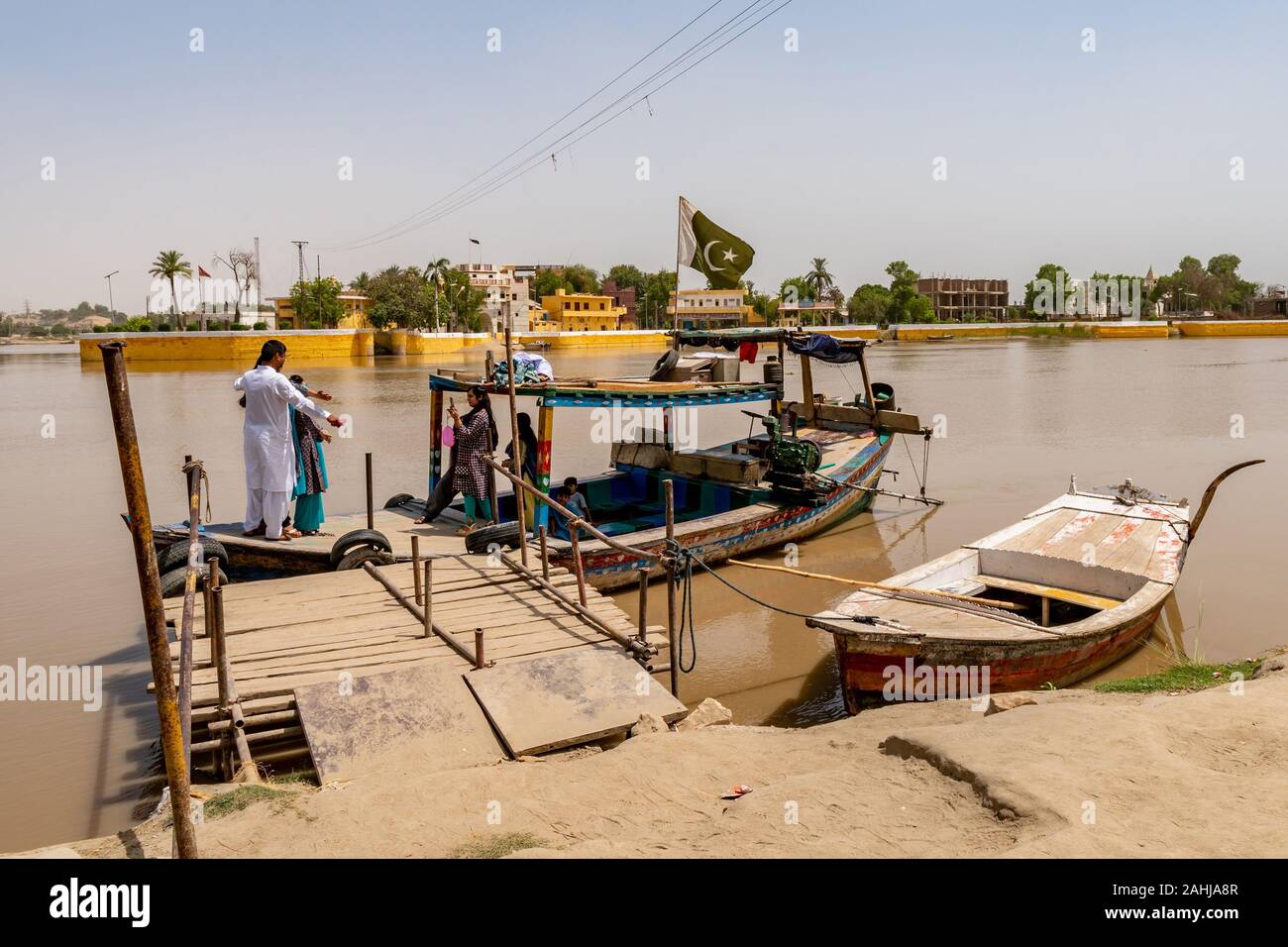 Sukkur Sadhu Bela Mandir Hindu Temple at the Indus River Picturesque ...