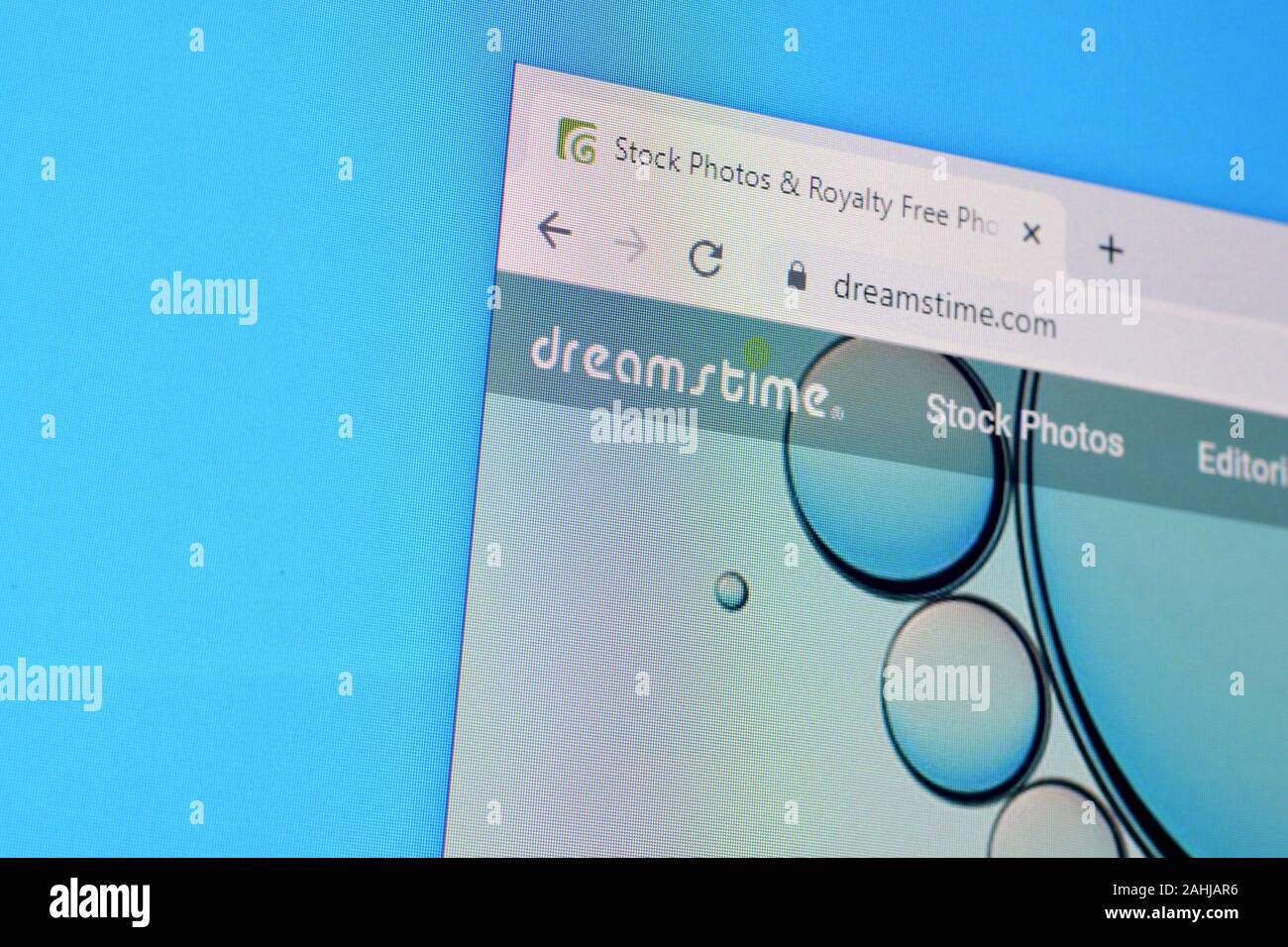 NY, USA - DECEMBER 16, 2019: Homepage of dreamstime website on the ...