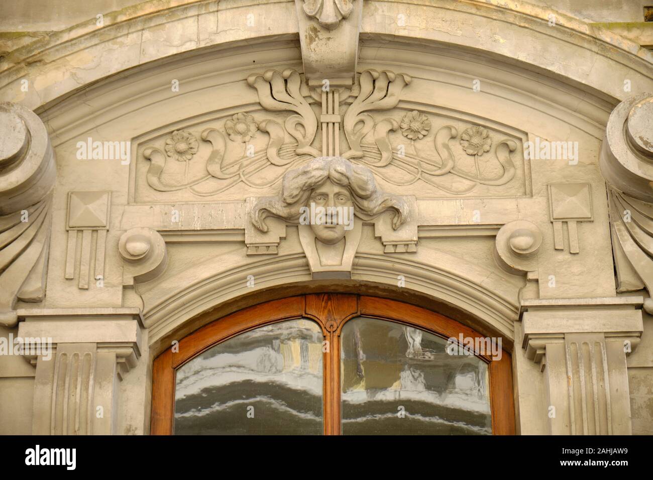 Liberty style of architecture hi-res stock photography and images - Alamy