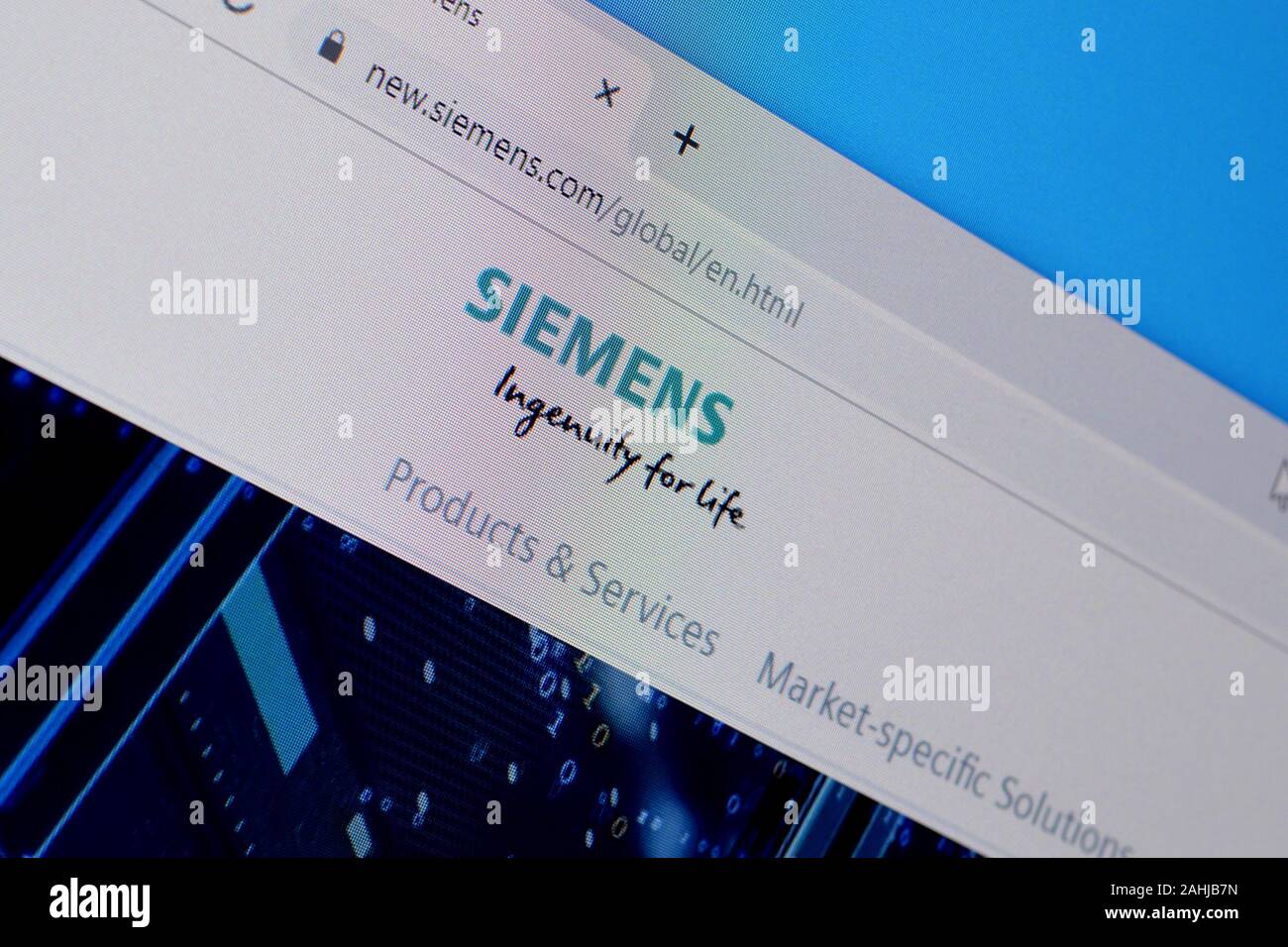 NY, USA - DECEMBER 16, 2019: Homepage of siemens website on the display ...