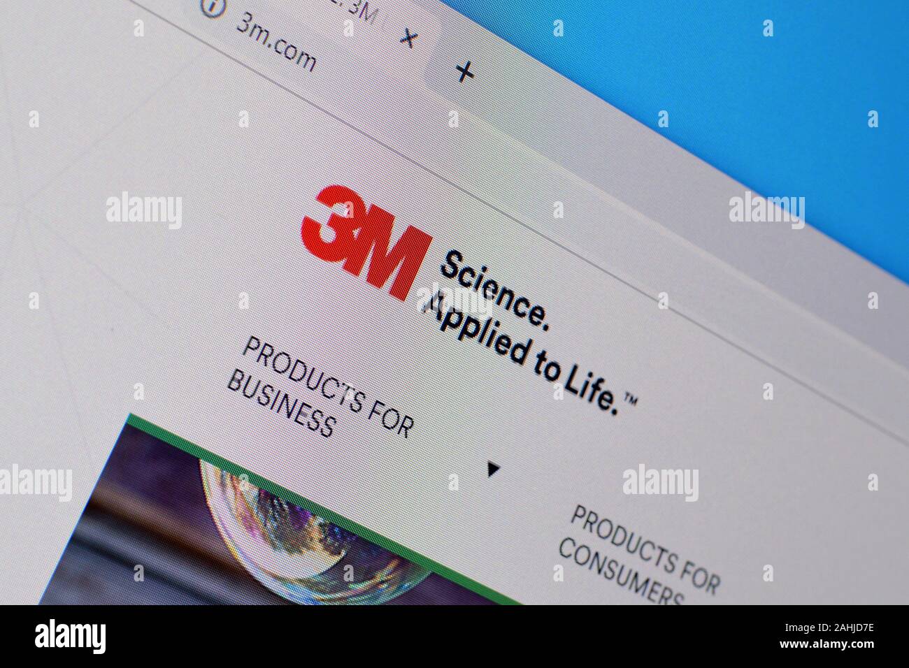NY, USA - DECEMBER 16, 2019: Homepage of 3m website on the display of ...