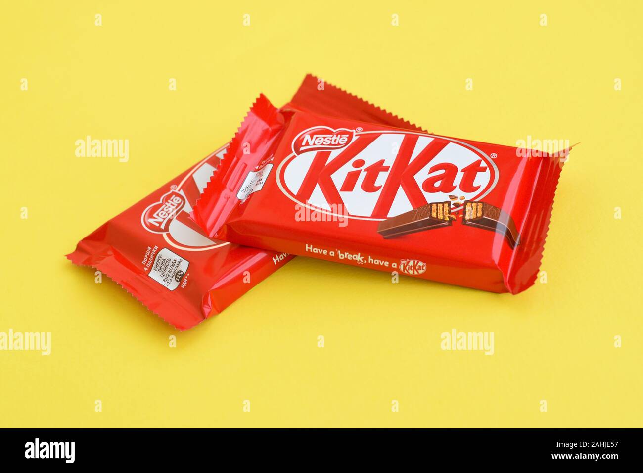 NY, USA - DECEMBER 4, 2019: Kit Kat chocolate bar in red wrapping lies ...
