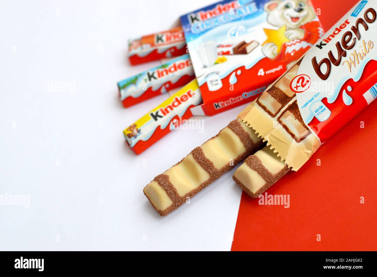 4 fingers chocolate bar hi-res stock photography and images - Alamy