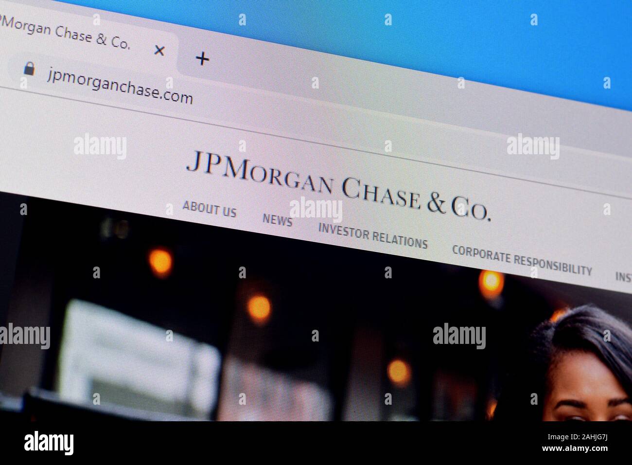 NY, USA - DECEMBER 16, 2019: Homepage of jp morgan chase website on the ...