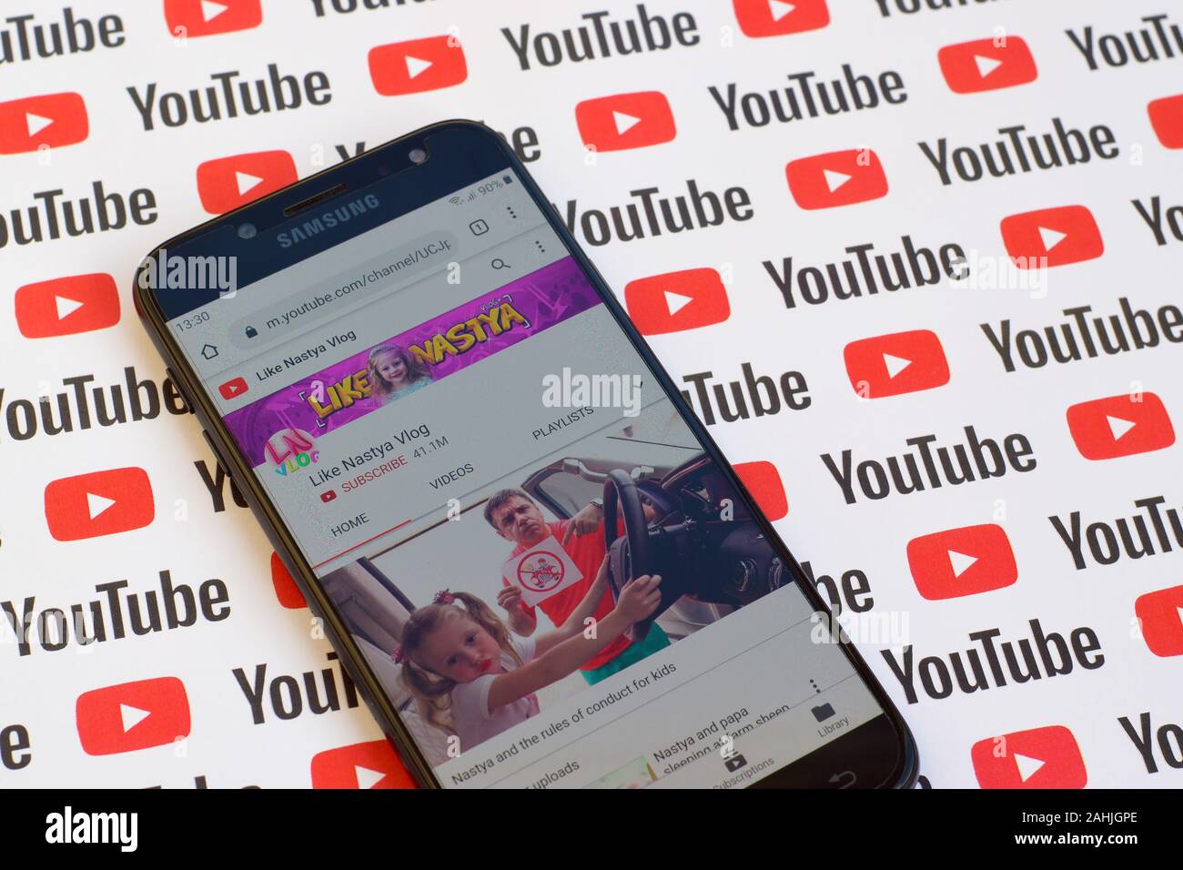 Like nastya vlog hi-res stock photography and images - Alamy