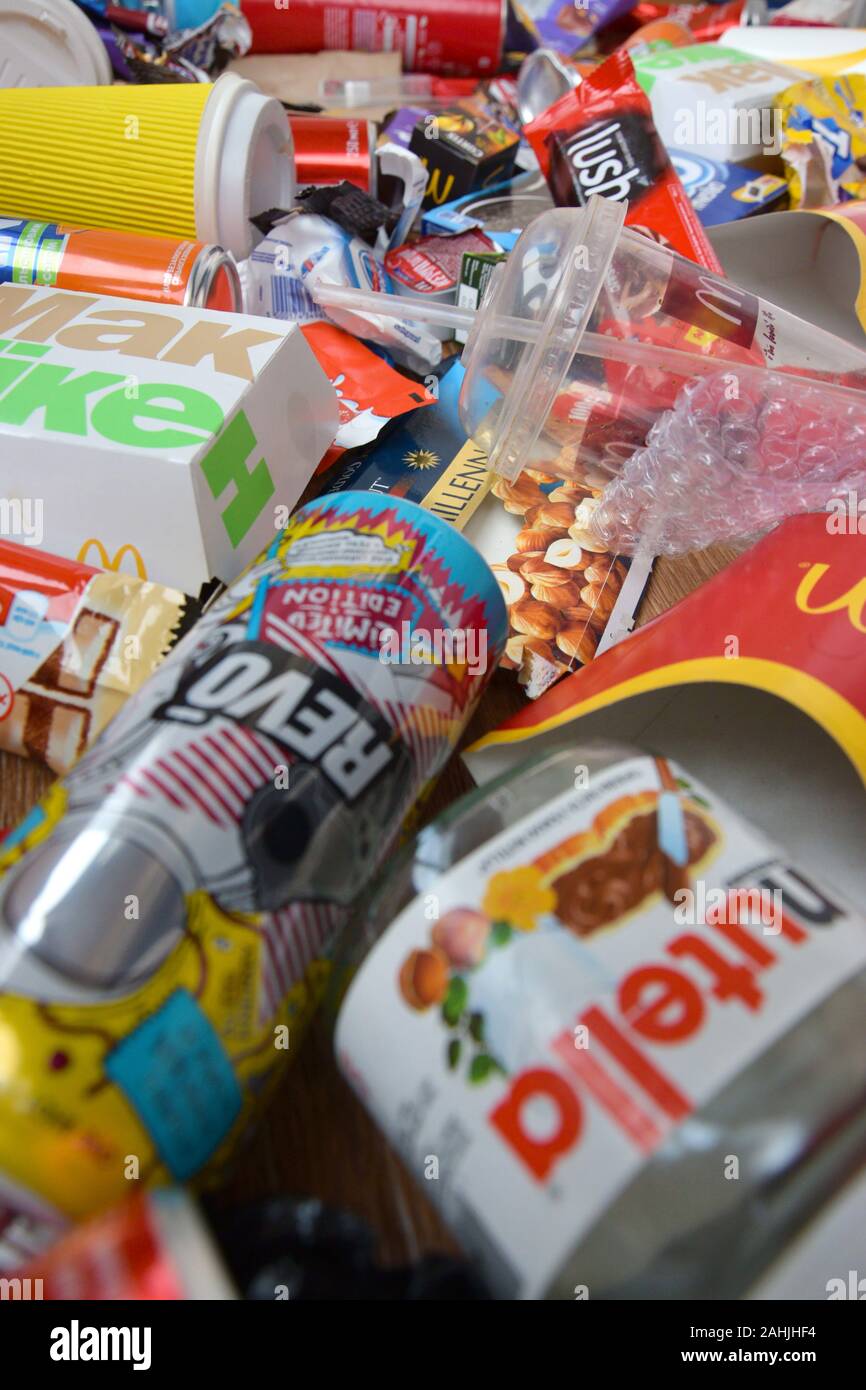 Dumpster edible hi-res stock photography and images - Alamy