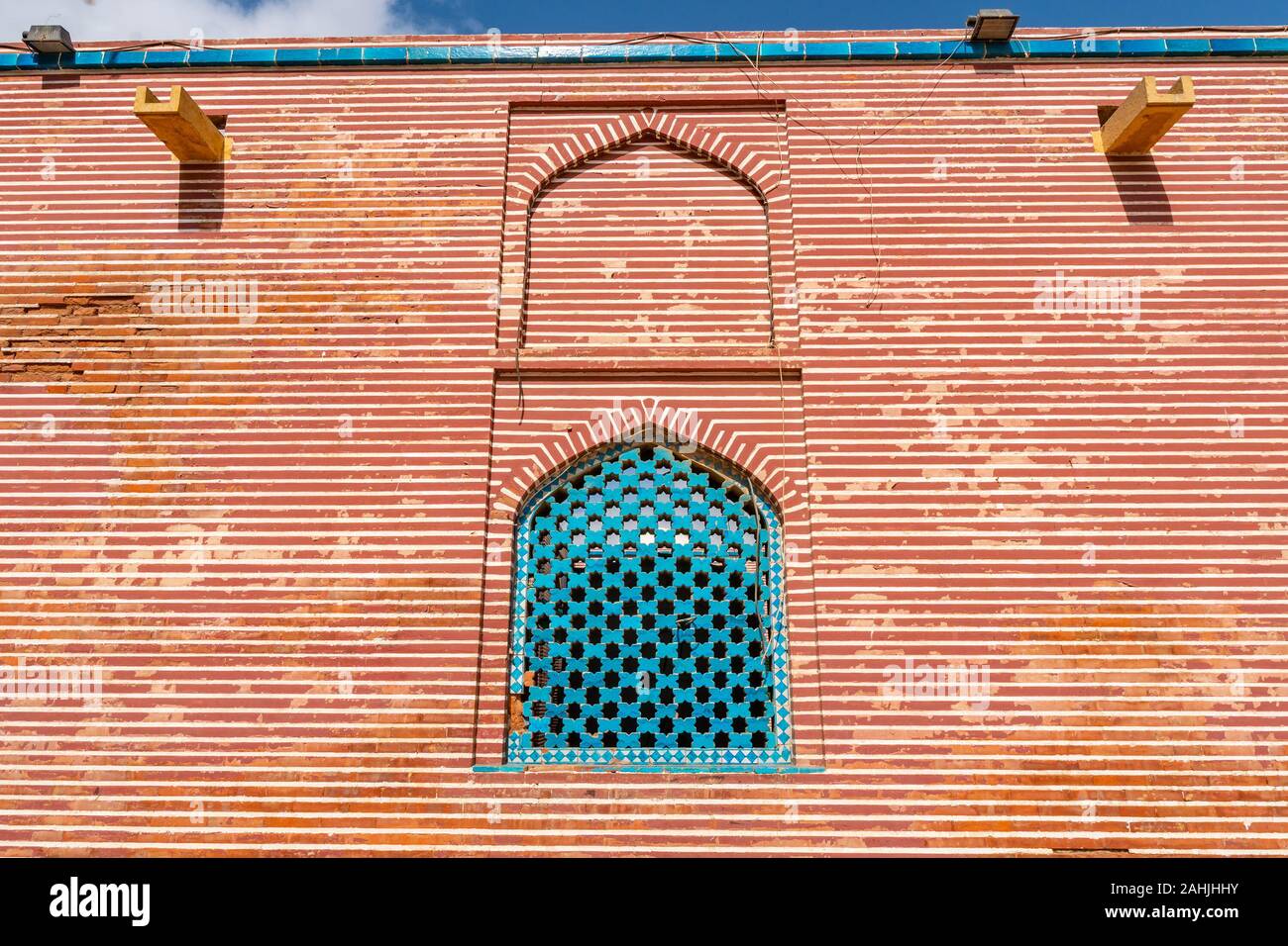 Thatta Shah Jahan Mosque Picturesque View of an Oriental Style Window ...