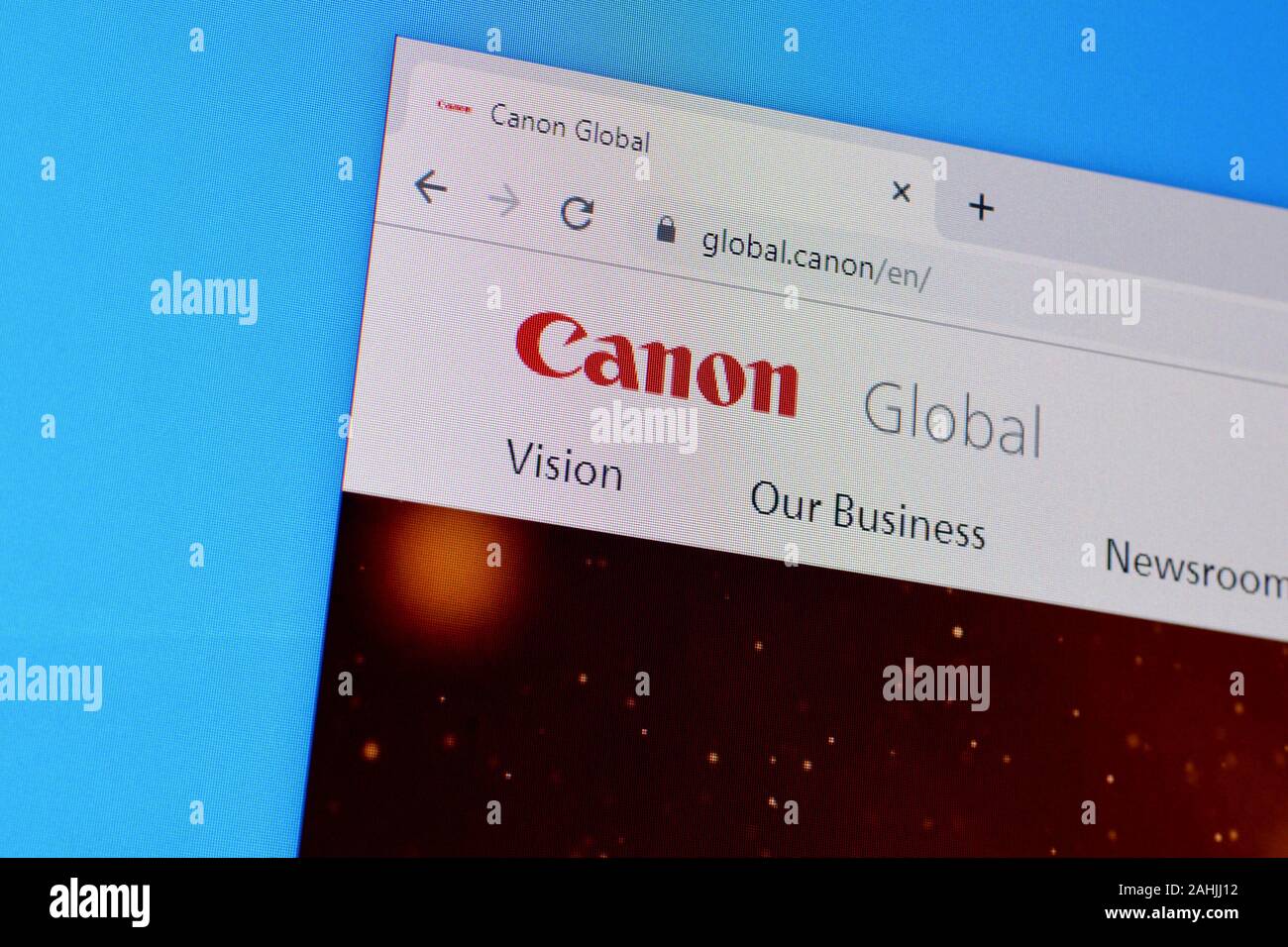 NY, USA - DECEMBER 16, 2019: Homepage of canon website on the display ...