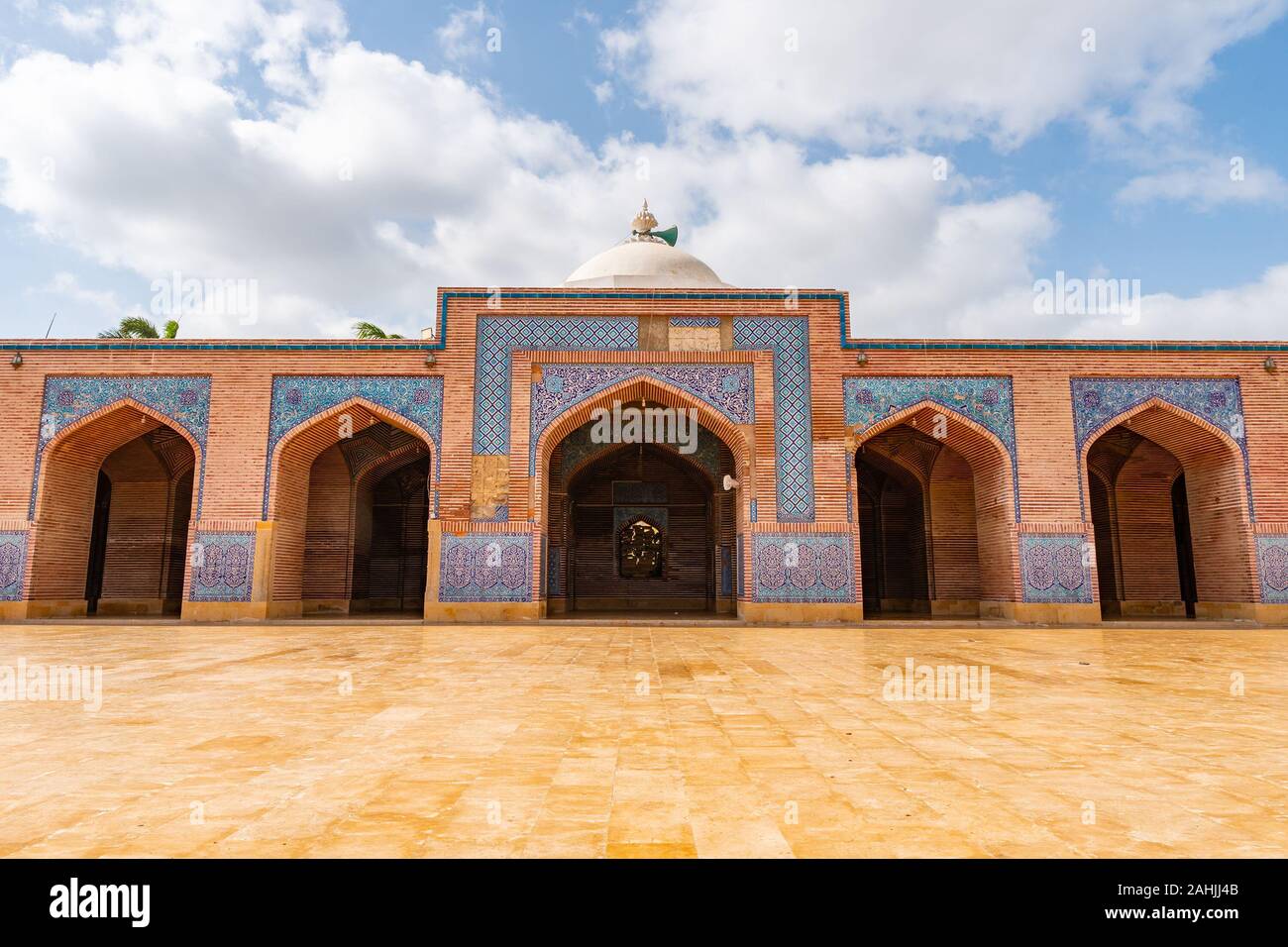 Thatta tiles hi-res stock photography and images - Alamy