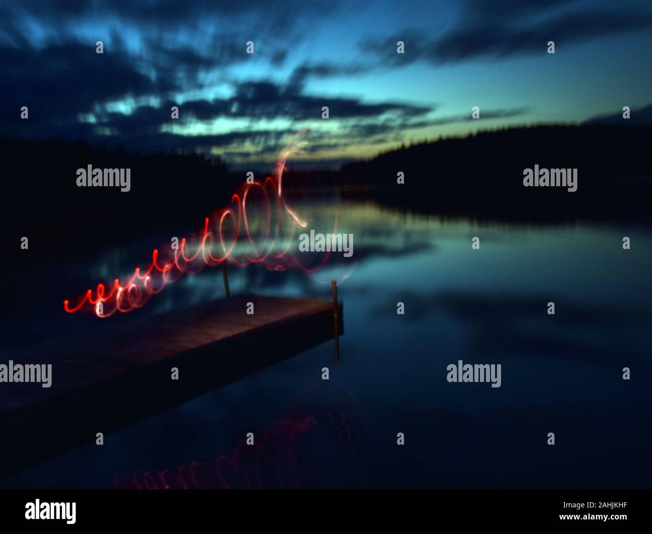 abstract light painting, long exposure, blurry drawings with light ...