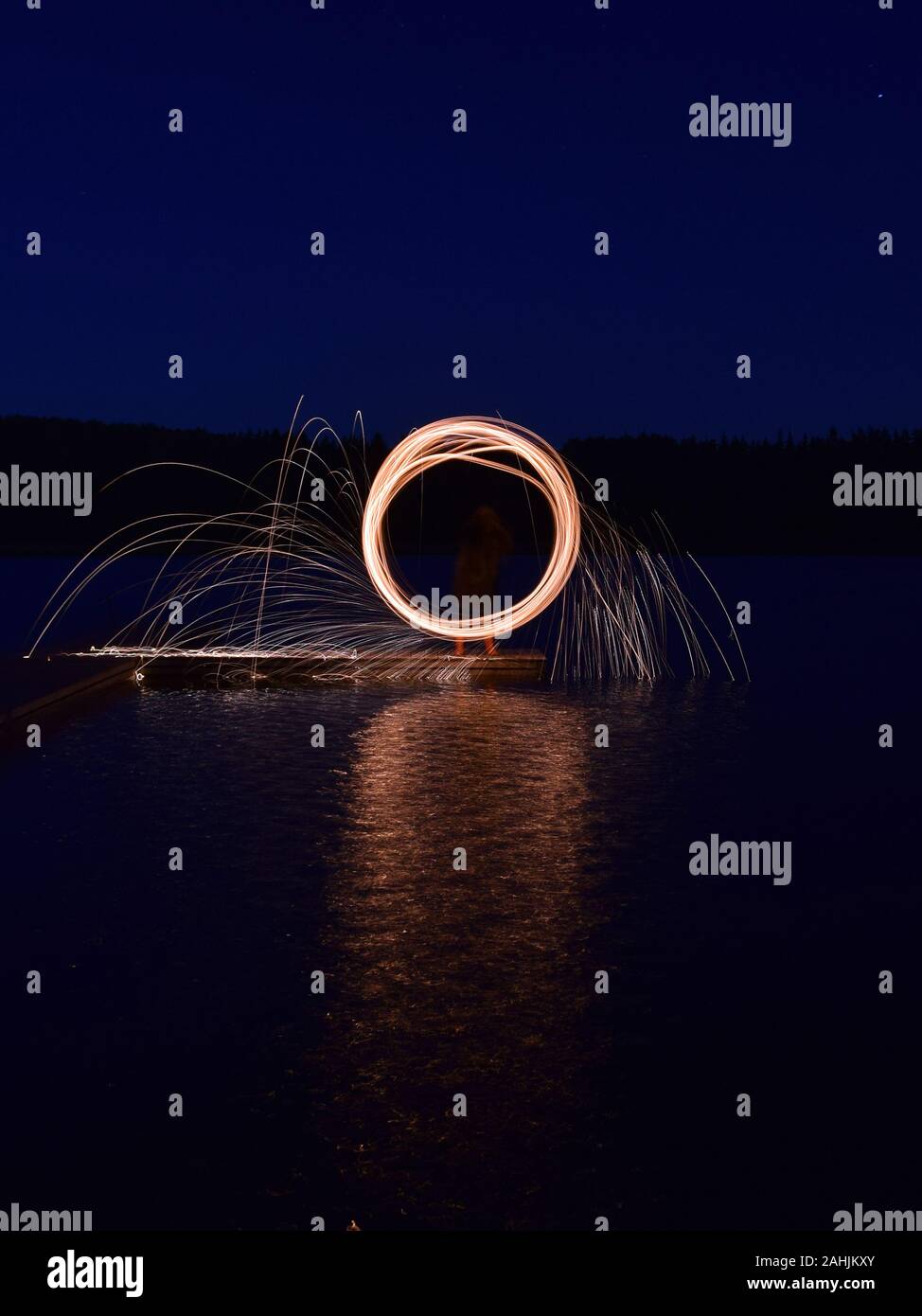 abstract light painting, long exposure, blurry drawings with light ...