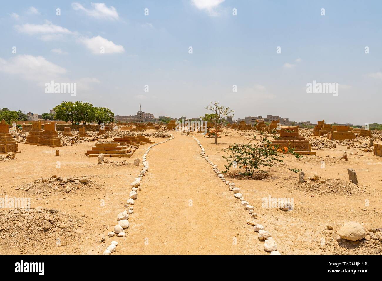 Karachi Chaukhandi Tombs Islamic Cemetery Picturesque View of Carved ...