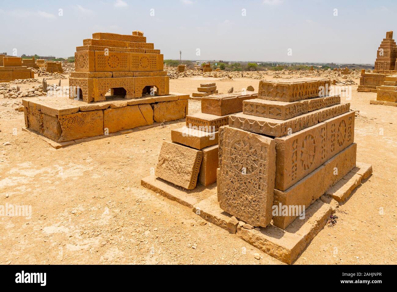 Karachi Chaukhandi Tombs Islamic Cemetery Picturesque View of Carved ...