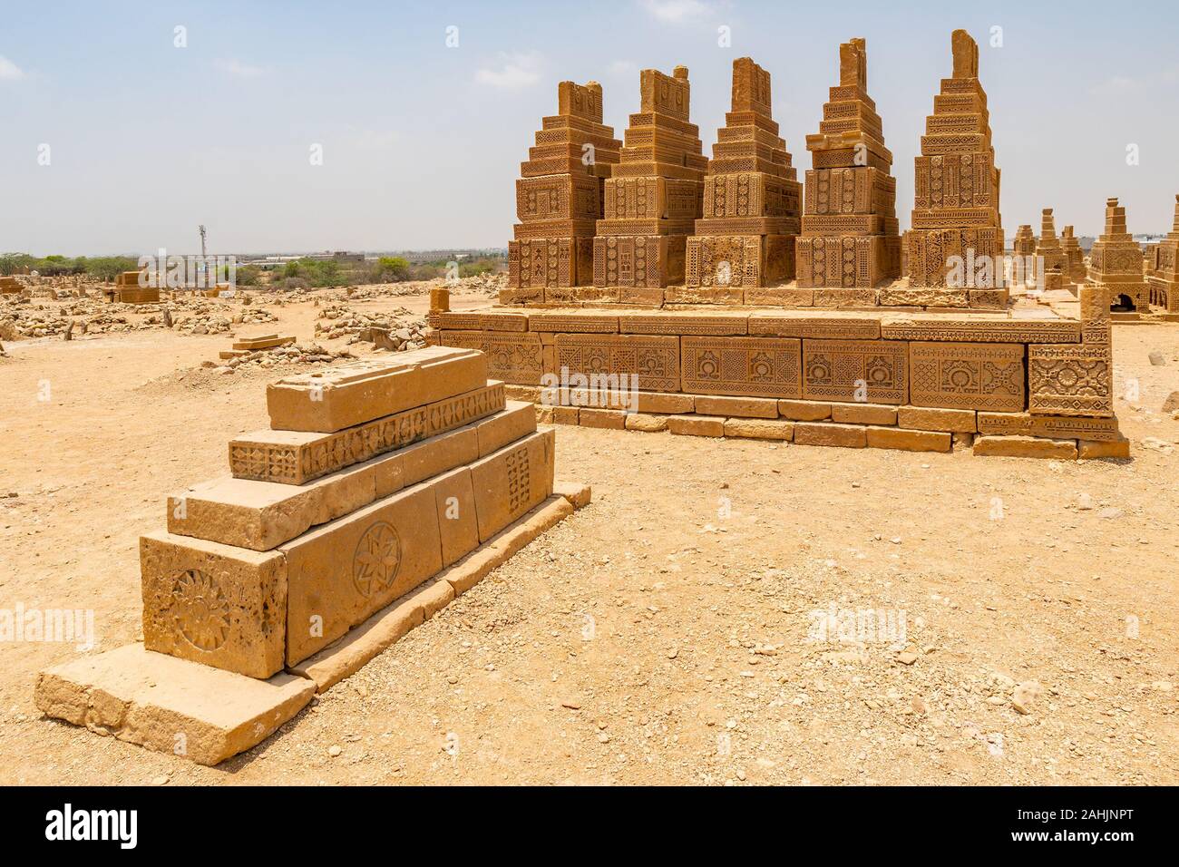 Karachi Chaukhandi Tombs Islamic Cemetery Picturesque View of Carved ...