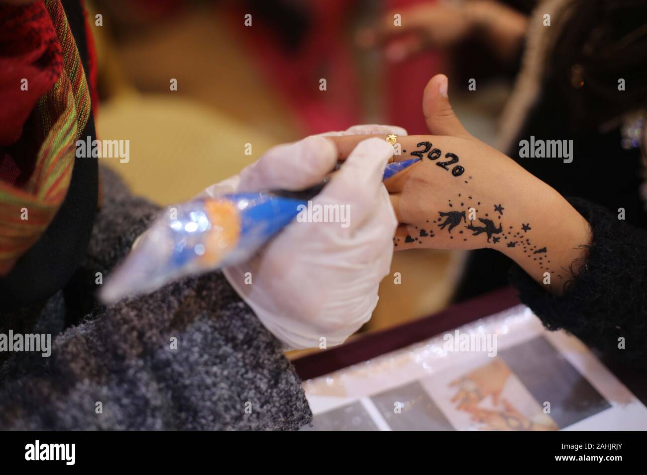 Gaza City, The Gaza Strip, Palestine. 30th Dec, 2019. A Palestinian ...