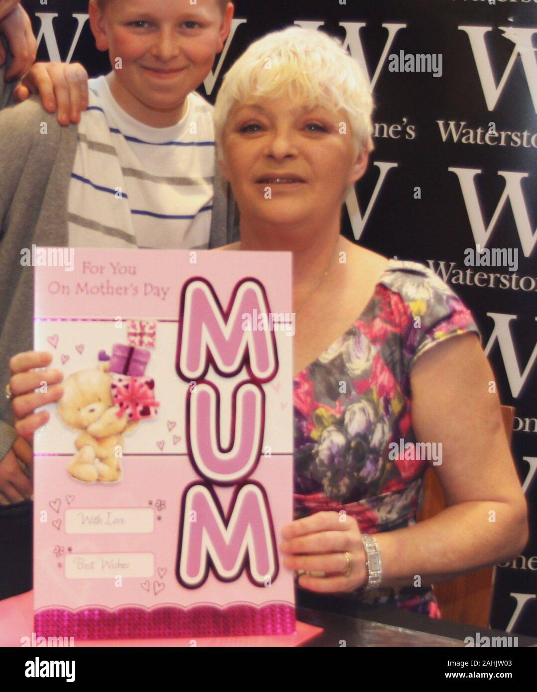 Chrissy rock actress hi-res stock photography and images - Alamy