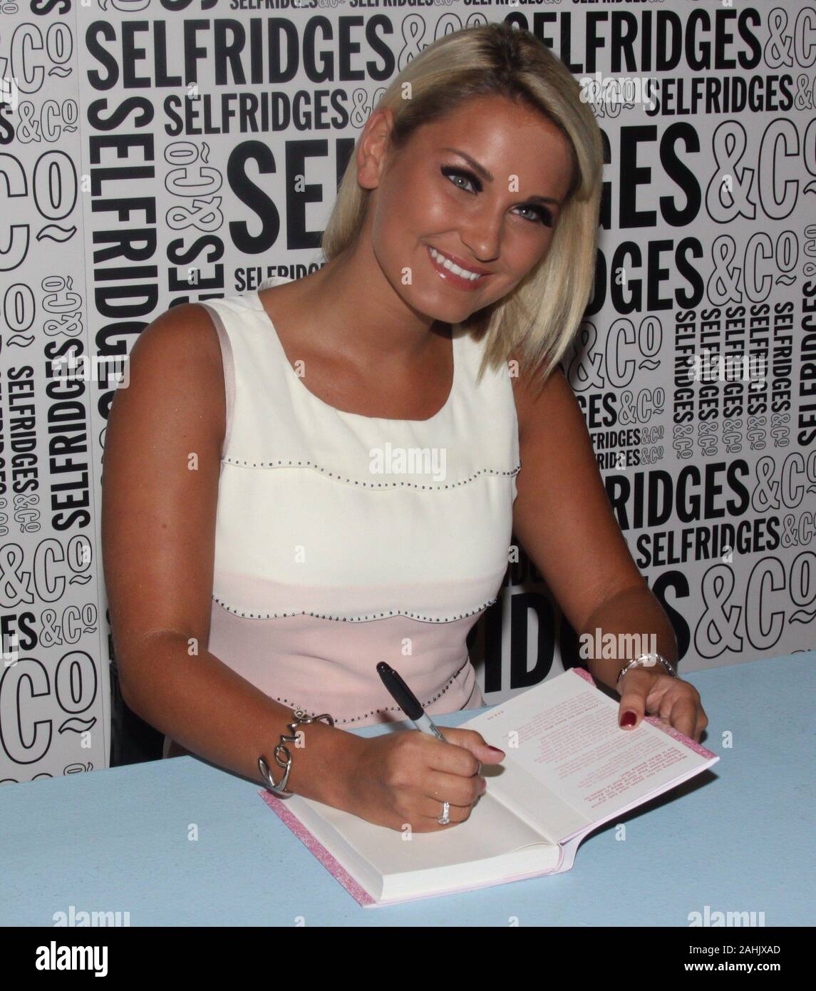 Sam Faiers Towie High Resolution Stock Photography and Images - Alamy