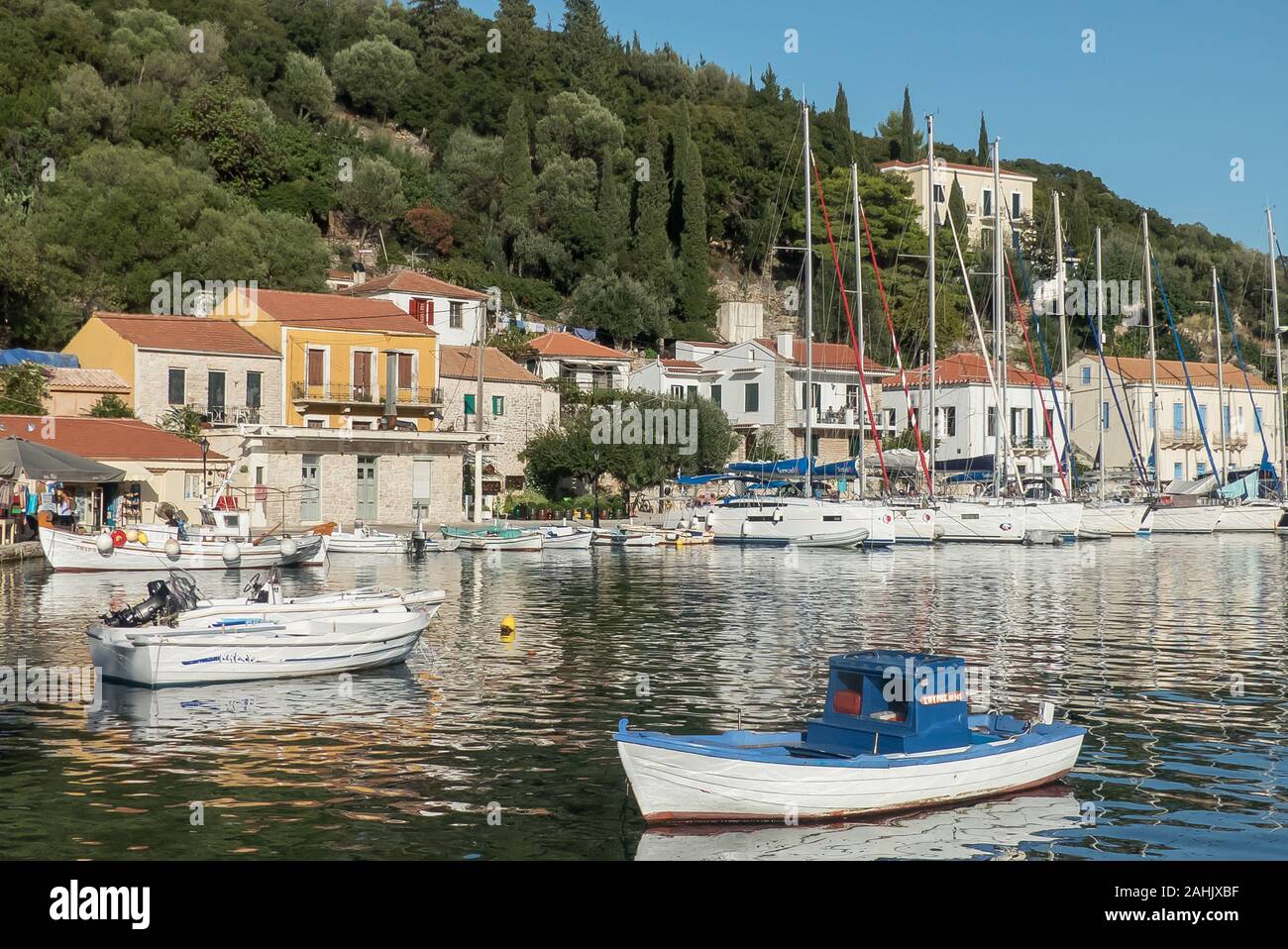 Ithaca in Greece: the pretty vlllage and harbour of Kioni Stock Photo ...