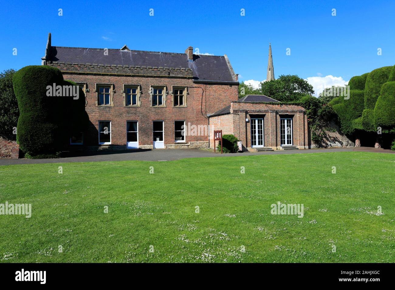 Summer; Ayscoughfee Hall and gardens; Spalding town; Lincolnshire ...