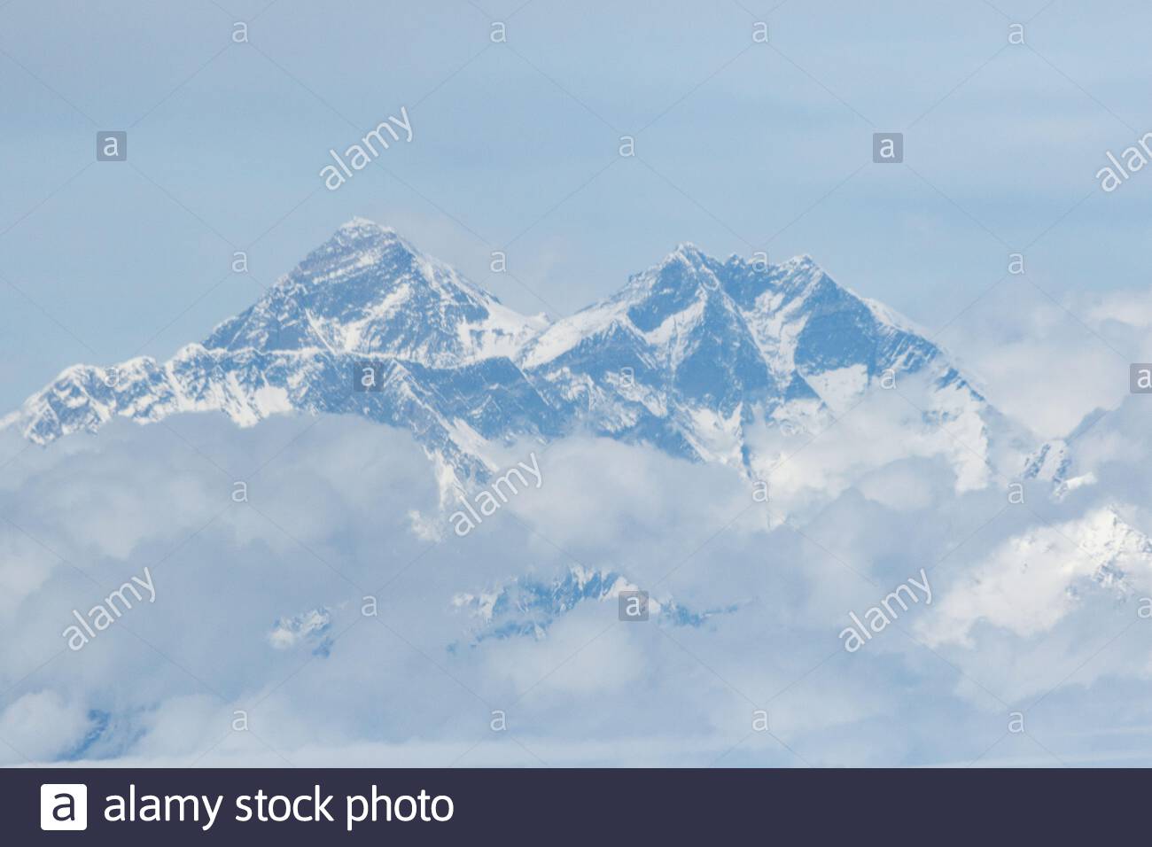 Mount Everest Aerial High Resolution Stock Photography and Images - Alamy