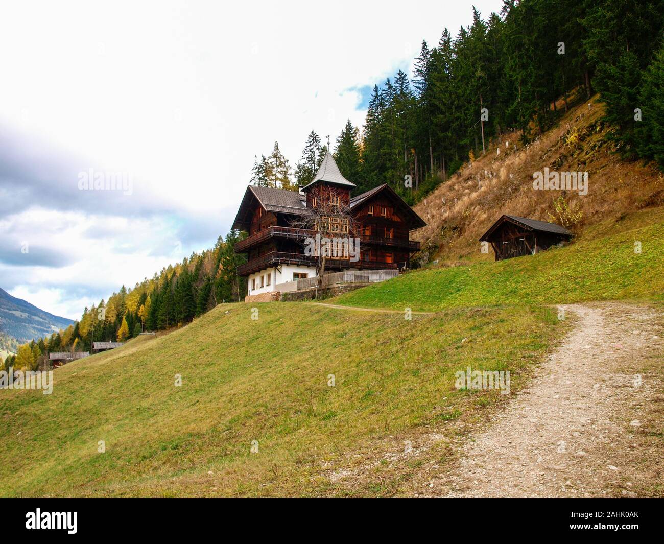 Val d'Ultimo, Italy - October 29, 2017: Typical South Tyrol house Stock ...