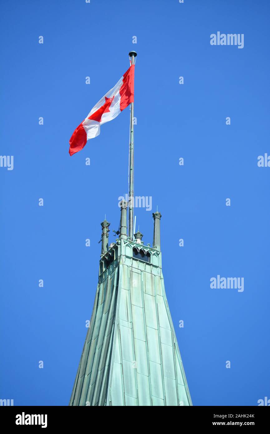 The Peace Tower of the Canadian Parliament Centre Block atop Parliament ...