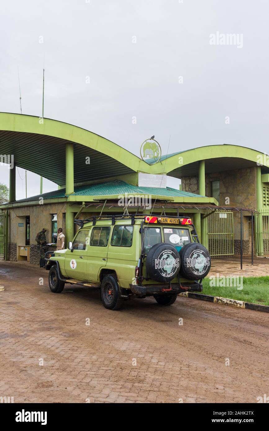 Entrance of main building hi-res stock photography and images - Alamy
