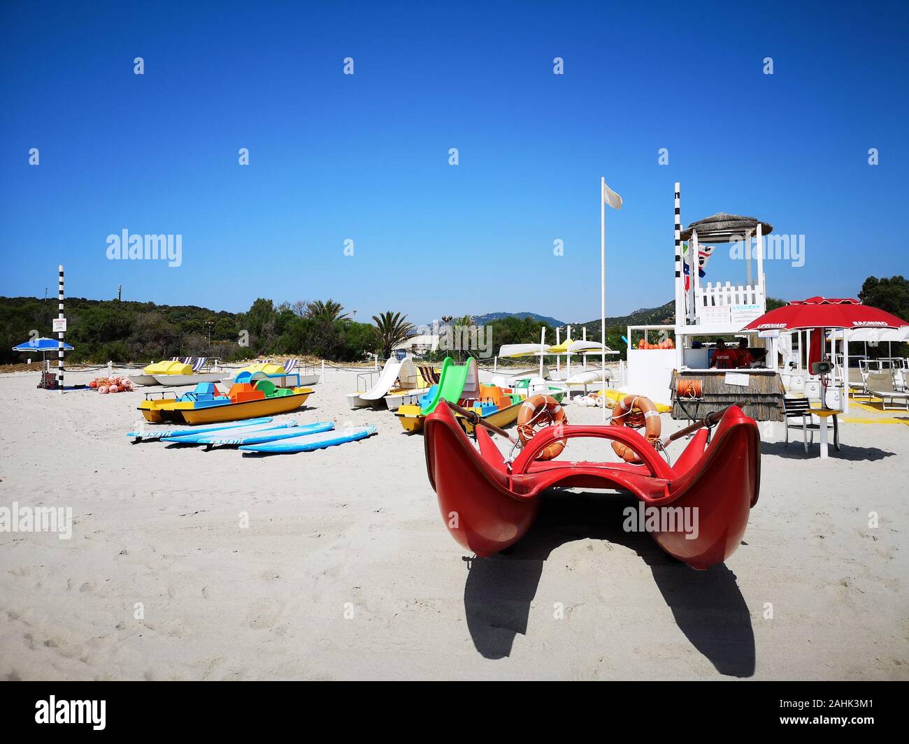 Lifeguard rowing hi-res stock photography and images - Alamy