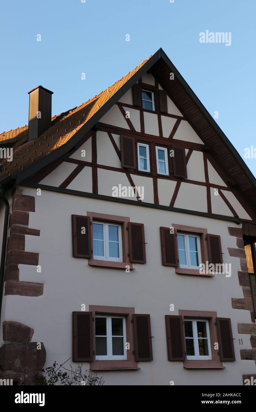 Historisches Gebäude im Zentrum von Schopfheim im Schwarzwald Stock ...
