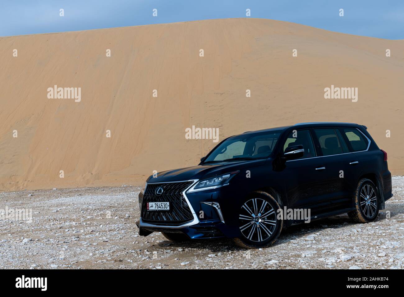 Blue Lexus LX 570 Parked in Desert Stock Photo - Alamy