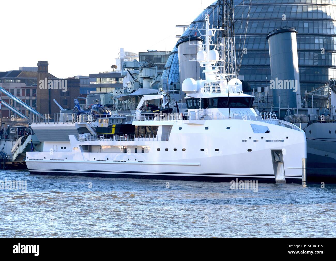 Game Changer is an experdition superyacht with an aft helicopter ...