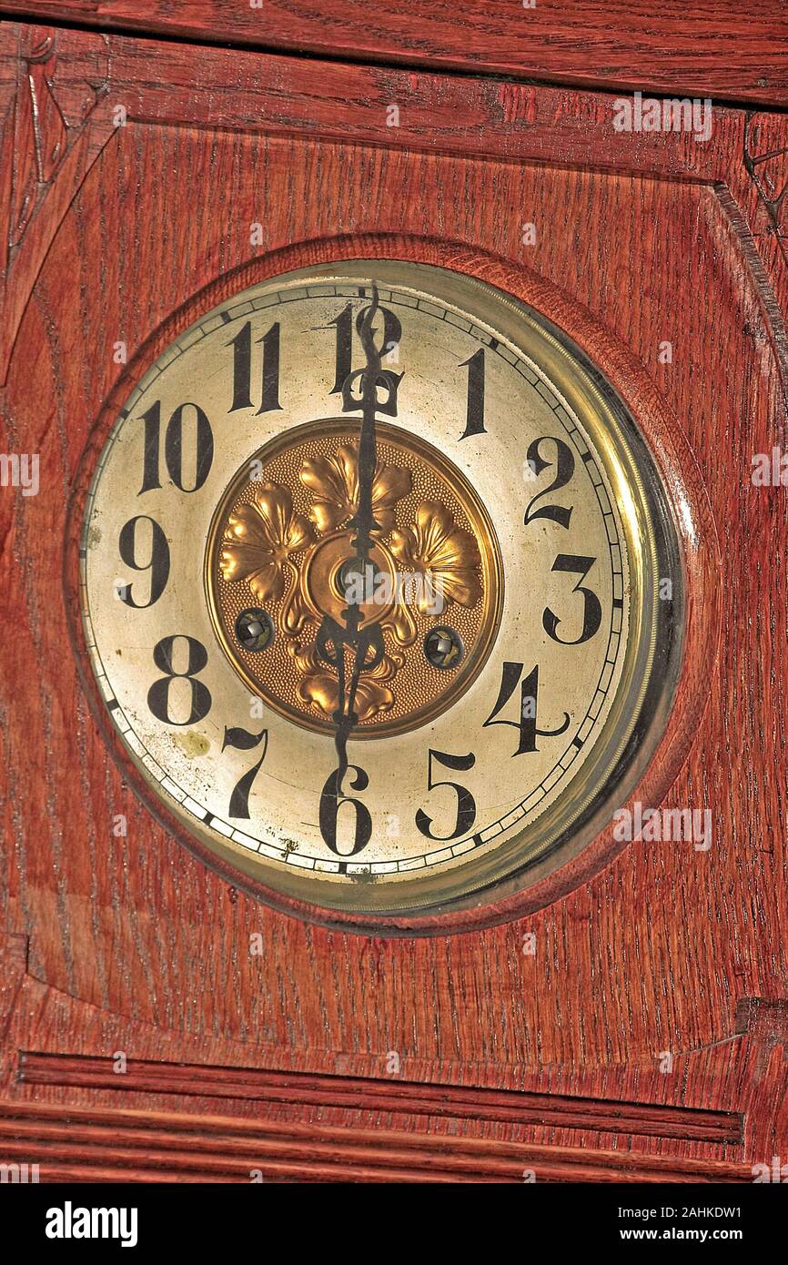 Engraved wooden clock hi-res stock photography and images - Alamy
