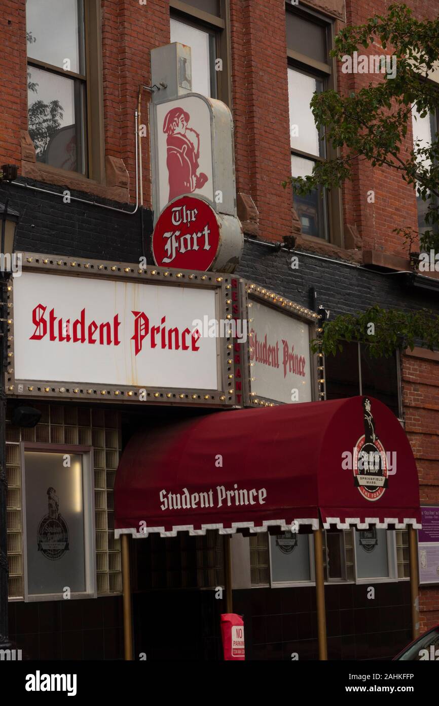 The student prince hi-res stock photography and images - Alamy