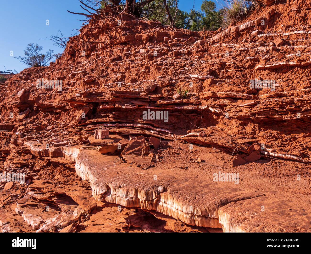 Gypsum rock hi-res stock photography and images - Alamy