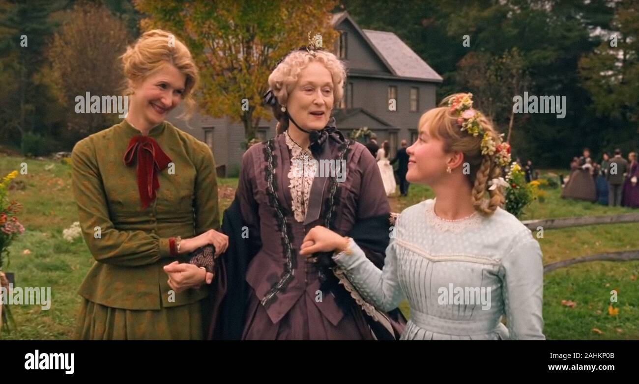 LITTLE WOMEN, from left: Laura Dern as Marmee, Meryl Streep as Aunt ...