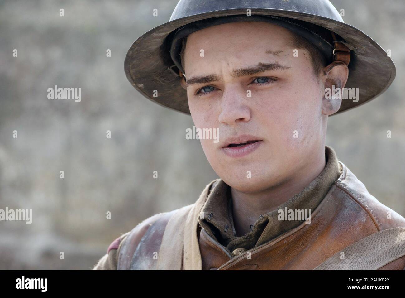 1917, (aka NINETEEN SEVENTEEN), Dean-Charles Chapman, 2019. ph ...