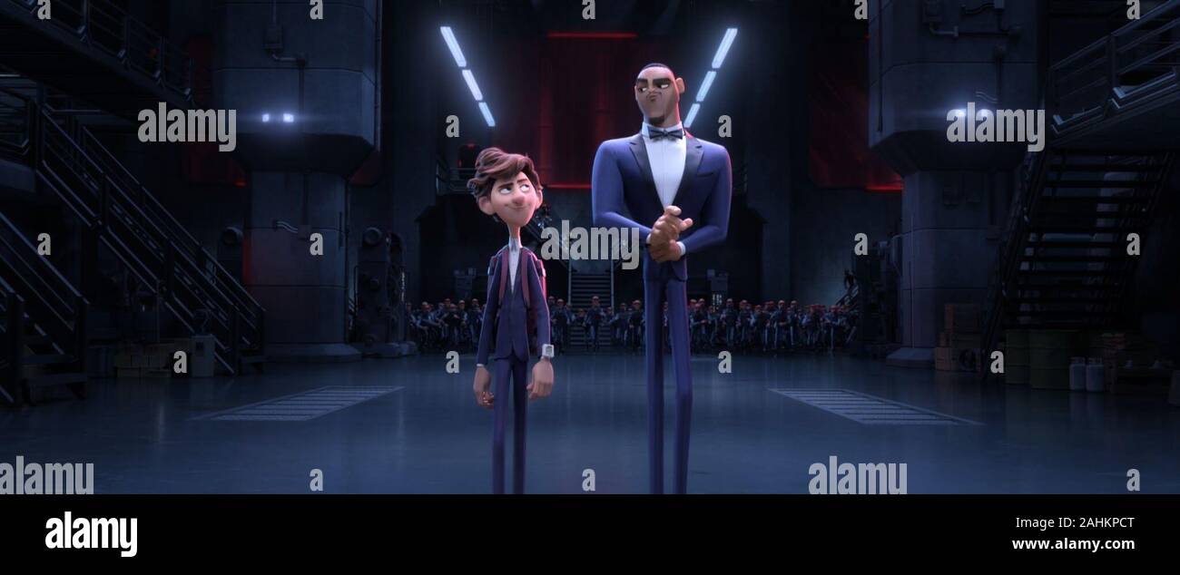 Spies in disguise 2019 hi-res stock photography and images - Alamy
