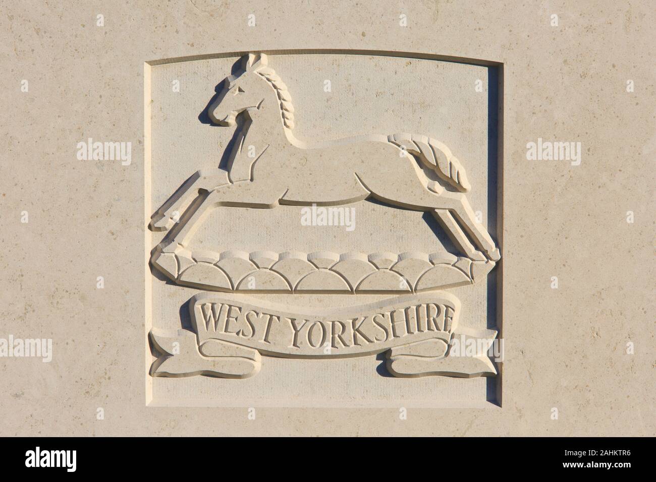 British army logo hi-res stock photography and images - Alamy