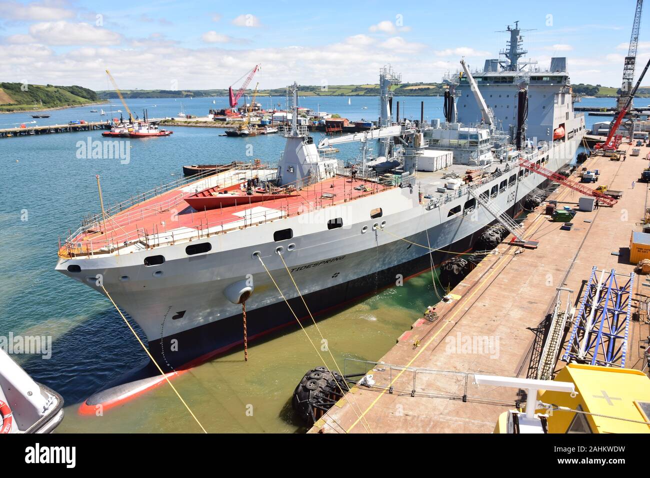 A136 Tidespring RFA vessel under construction and fitting out in ...