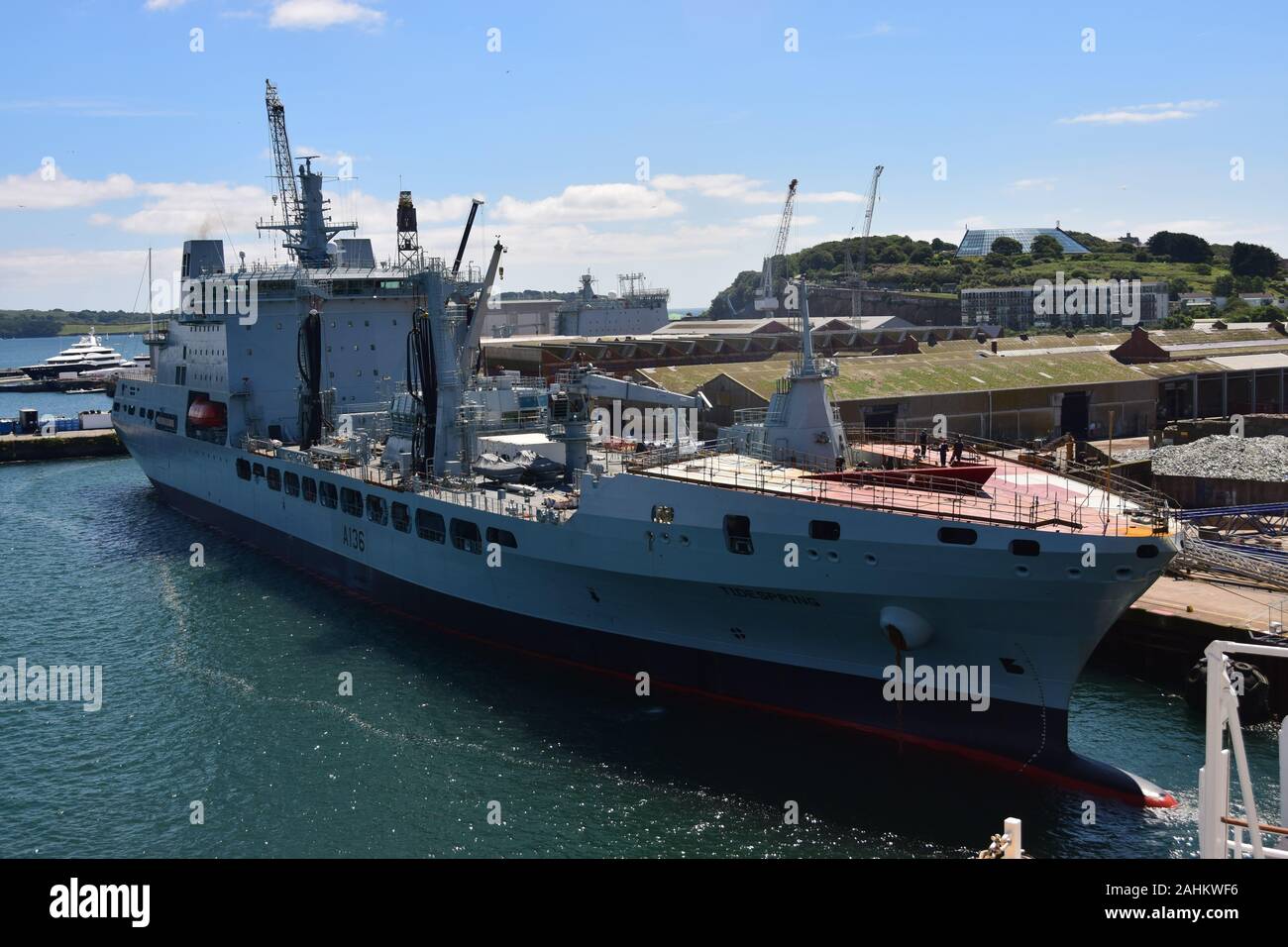 A136 Tidespring RFA vessel under construction and fitting out in ...