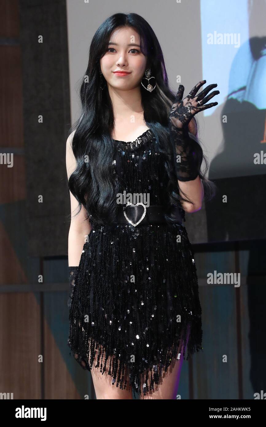 31st Dec, 2019. S. Korean girl group Momoland Jane, a member of South ...