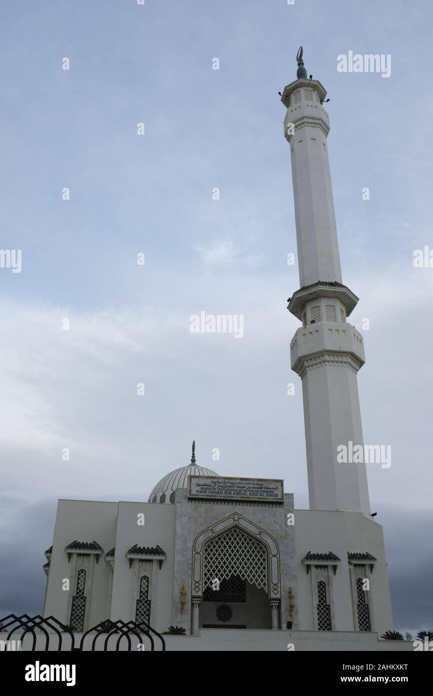 The Ibrahim-al-Ibrahim Mosque in Gibraltar Stock Photo - Alamy