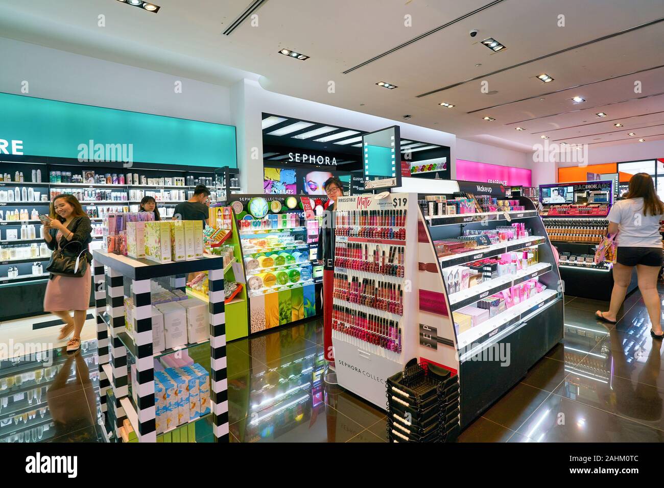 Sephora Store Design