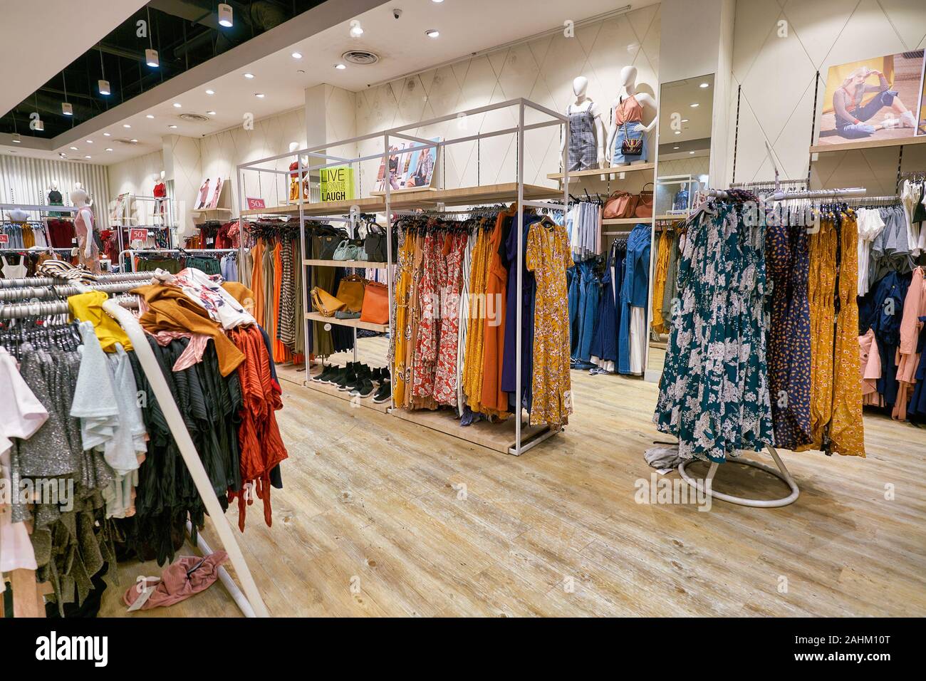 SINGAPORE - APRIL 03, 2019: interior shot of TEMT store in Singapore ...