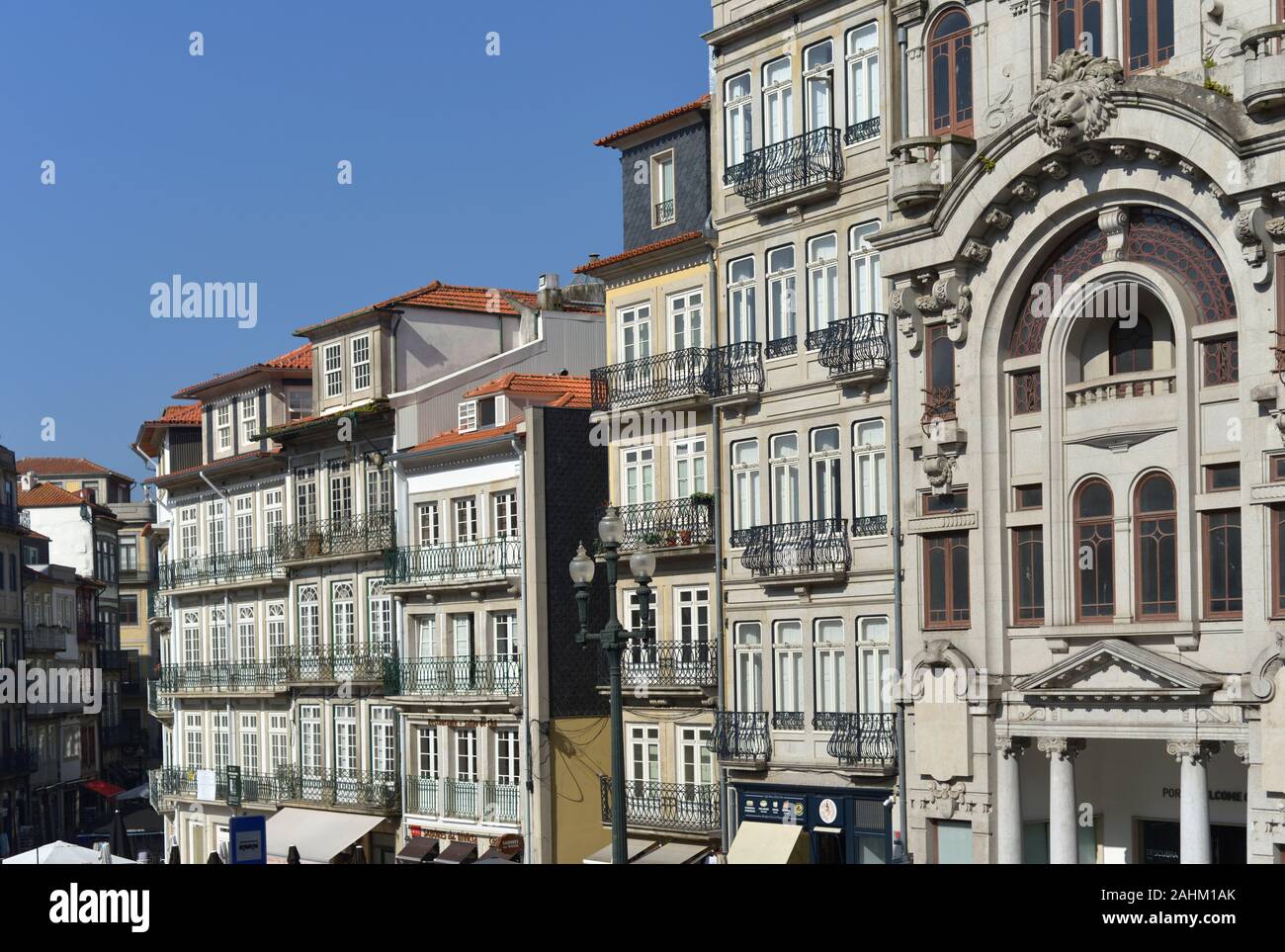 historical building in Porto city centre, Portugal Stock Photo - Alamy
