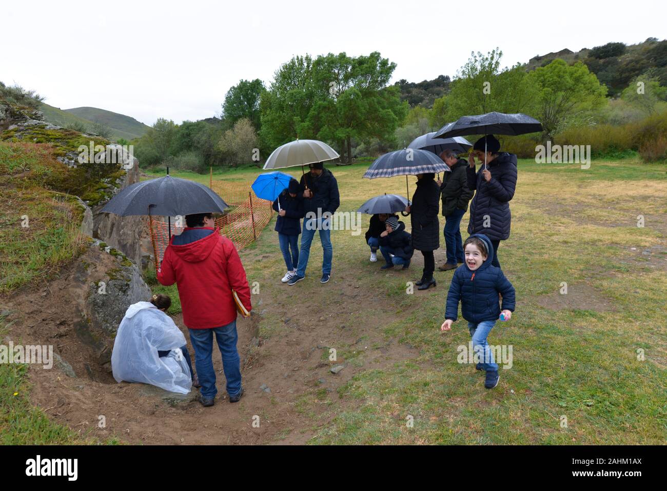 guided tour in Penascosa, showing the paleolithic art engravings. Foz ...