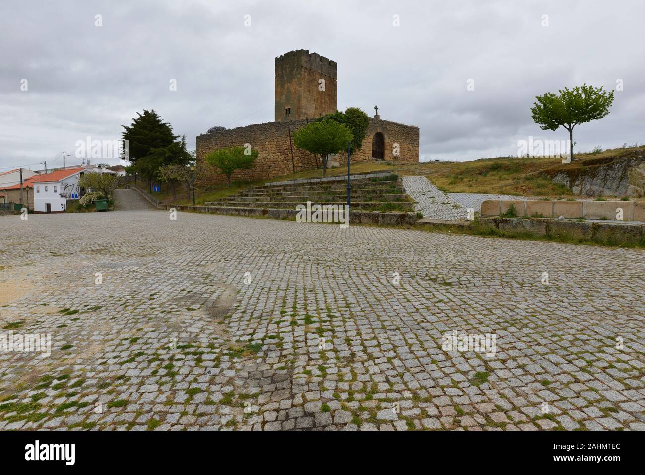 Longroiva hi-res stock photography and images - Alamy