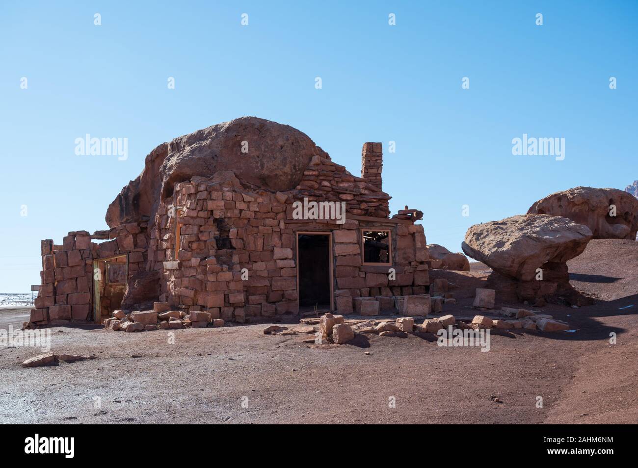 Structure blanche hi-res stock photography and images - Alamy