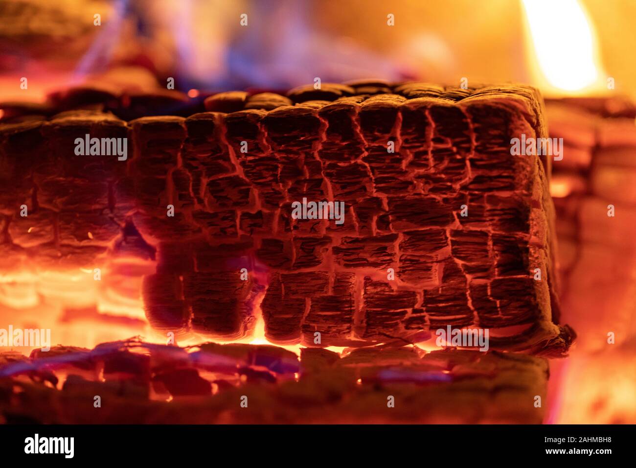 Smoldering wood hi-res stock photography and images - Alamy